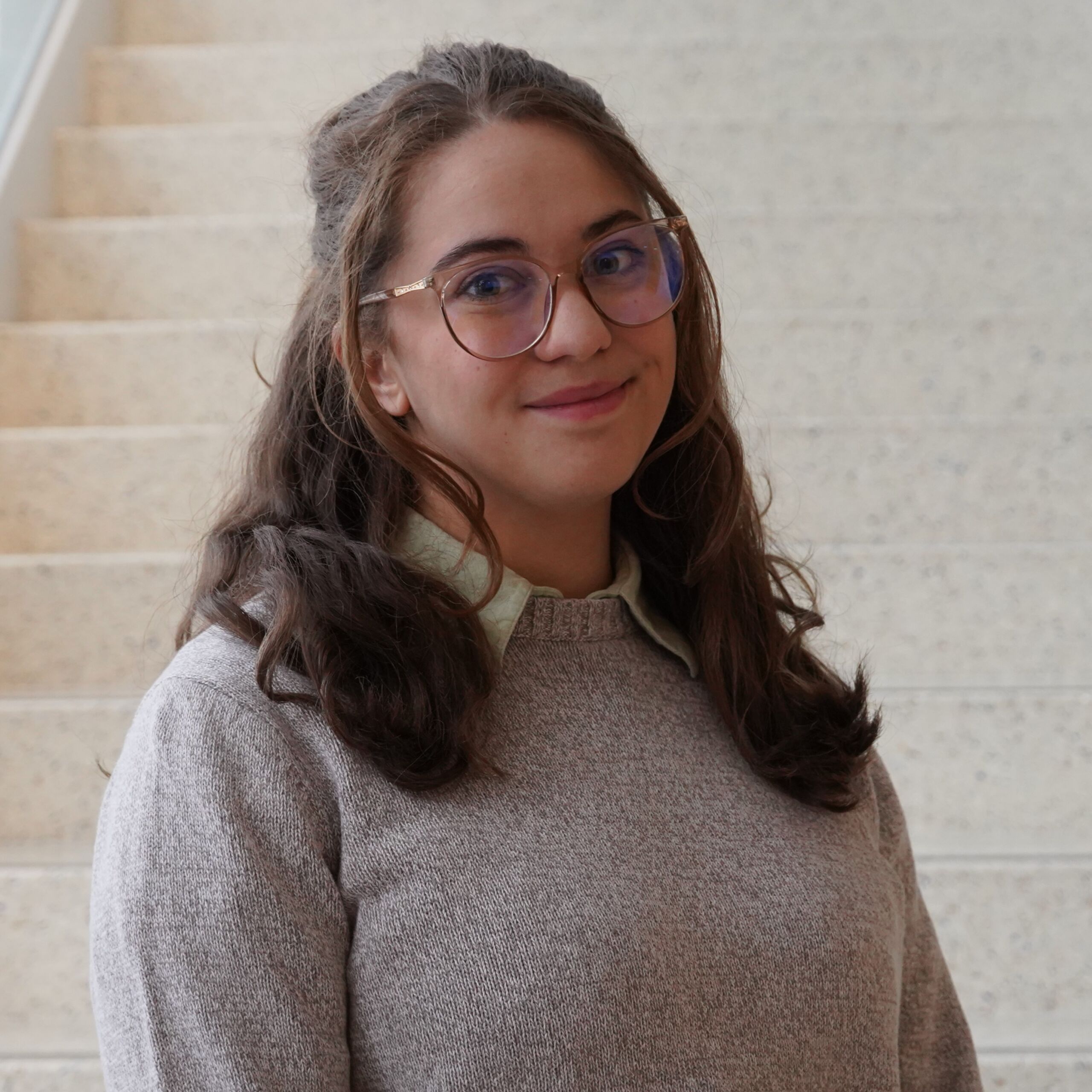 mRNA Nuclear Clustering Leads to a Difference in Mutant Huntingtin mRNA ...